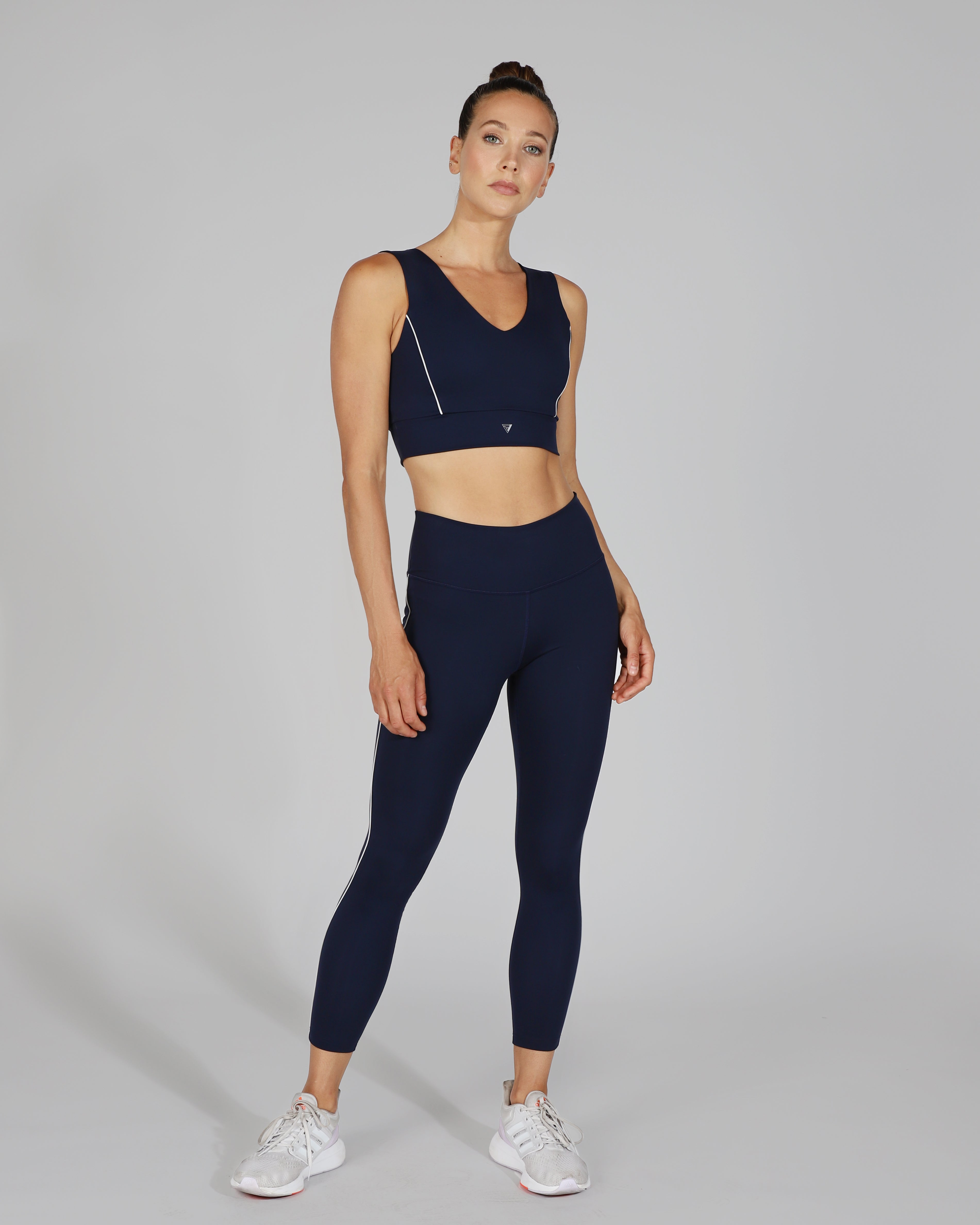 The Dash Set in Navy – YELLA Activewear